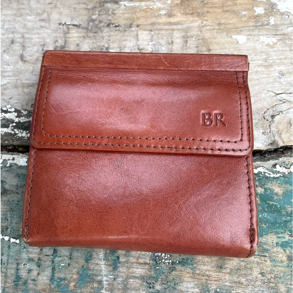Banana Republic | Bags | Banana Republic Brown Leather Bifold Wallet ...